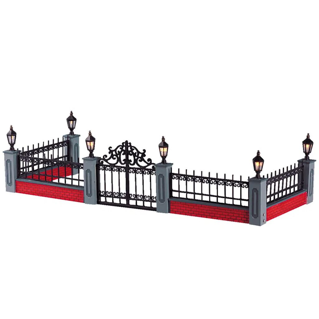 Lighted Wrought Iron Fence, Set/5, B/O (4.5V) - Your Christmas Warehouse